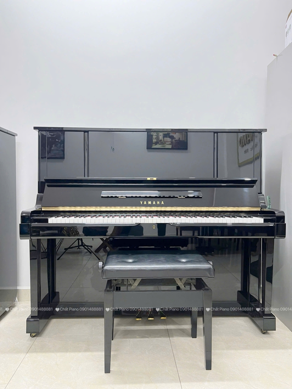 ĐÀN PIANO CƠ YAMAHA YUX